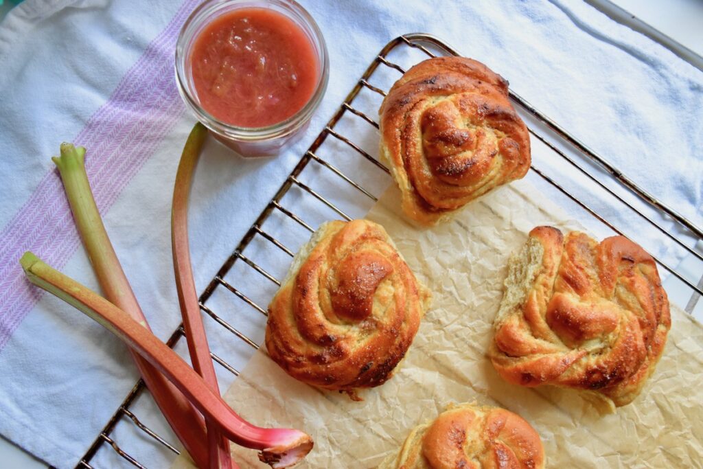 Twisted Rhubarb Marzipan Rolls - Cumin and Yin
